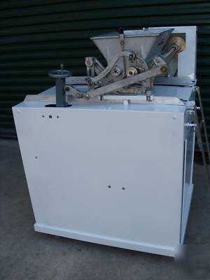 Rhodes kook e king automatic cookie cutter automatic